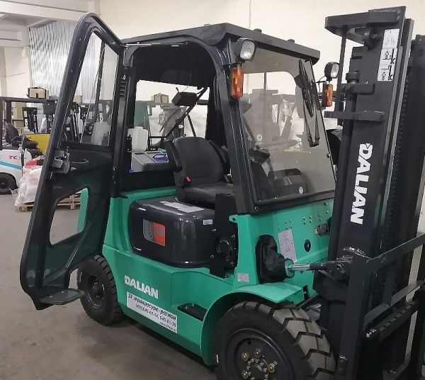 Металлические кабины на вилочный автопогрузчик - ПКФ Кабины для ...